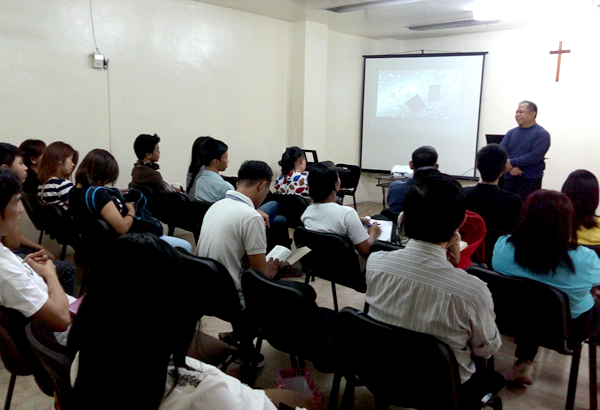 Philippines Church Lecture Series Cultivates Scripture Reading Habits ...